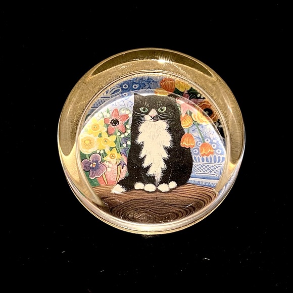 Sharon Jervis | Accents | Sharon Jervis Paperweight | Poshmark